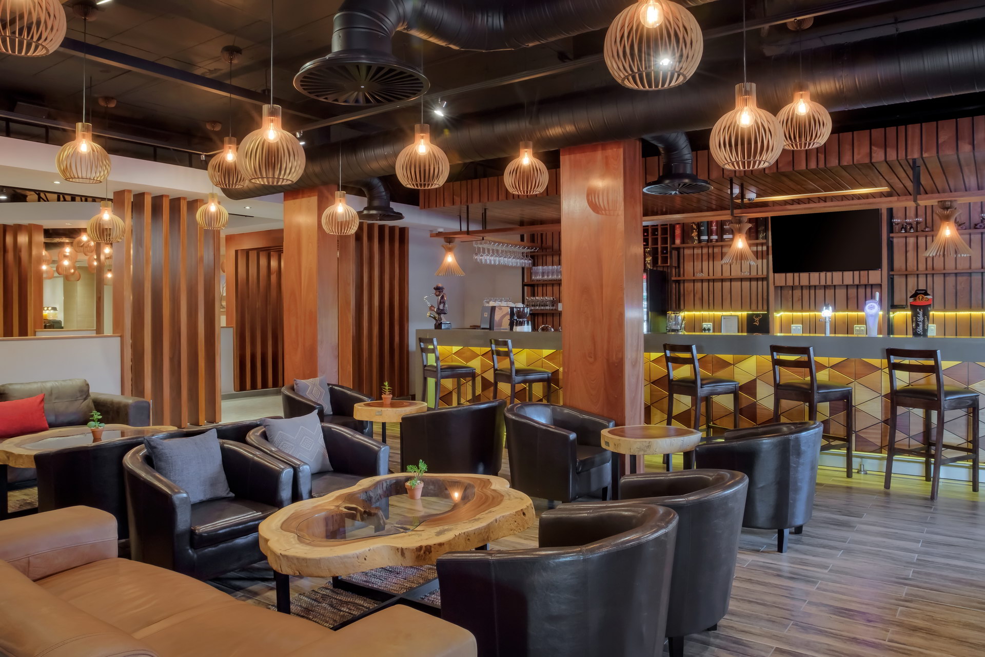 Review: Africa Restaurant and Bar of Protea Hotel by Marriott - KAYA 959