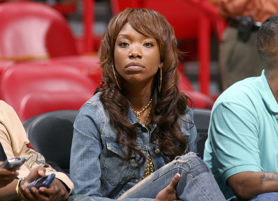 Brandy is aging in reverse over the years - KAYA 959