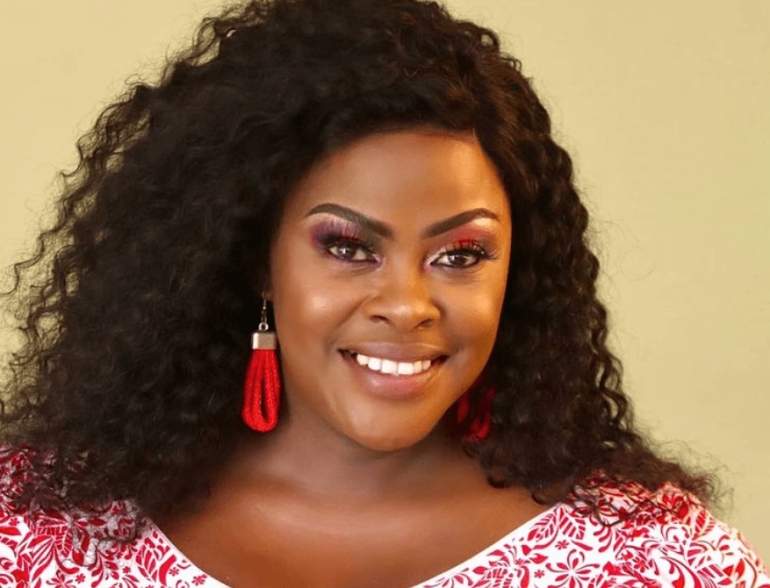 Thandeka Dawn King cautions over fake diet ad featuring her