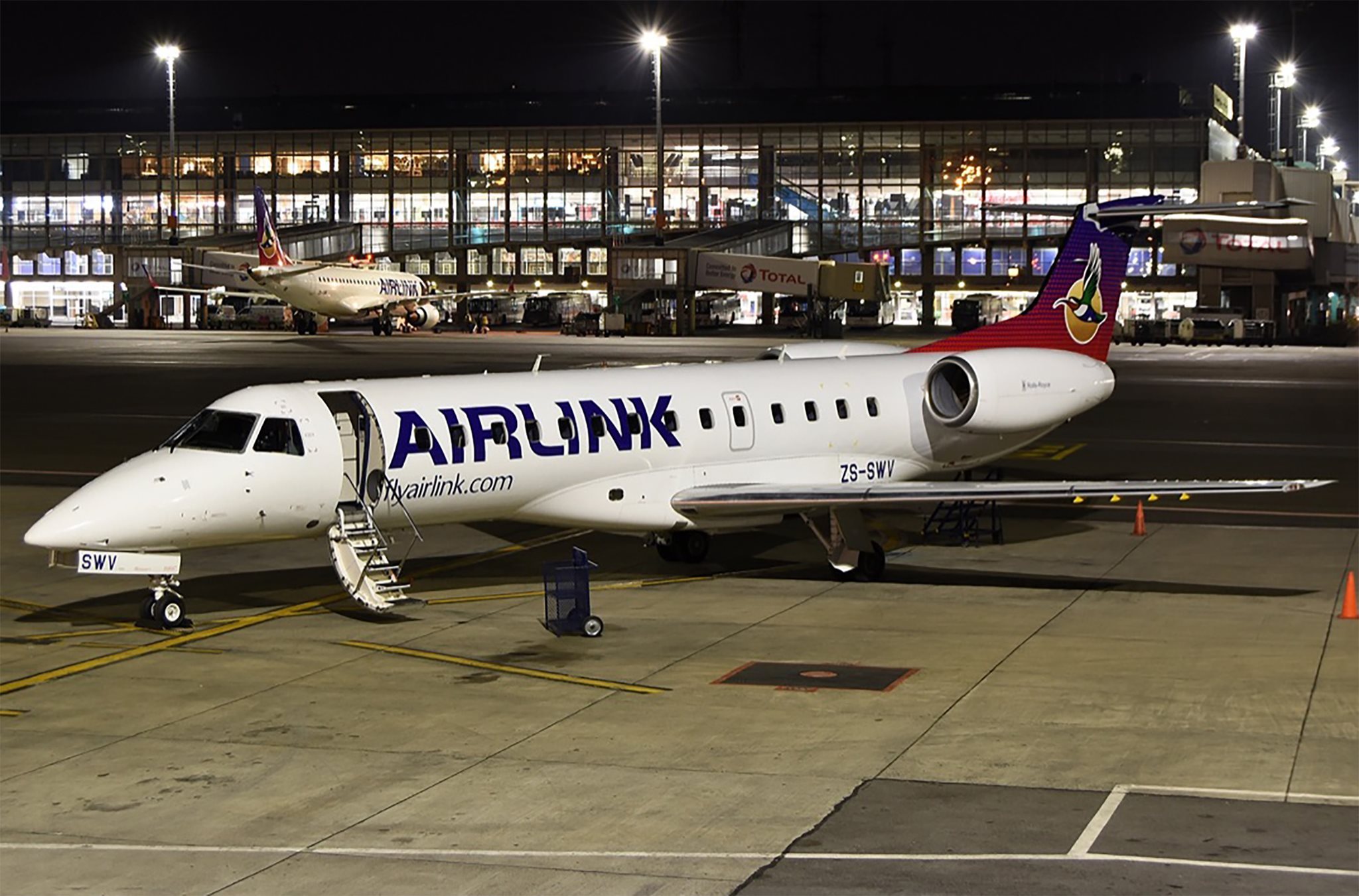 Airlink announces resumption of flights to Mozambique - KAYA 959