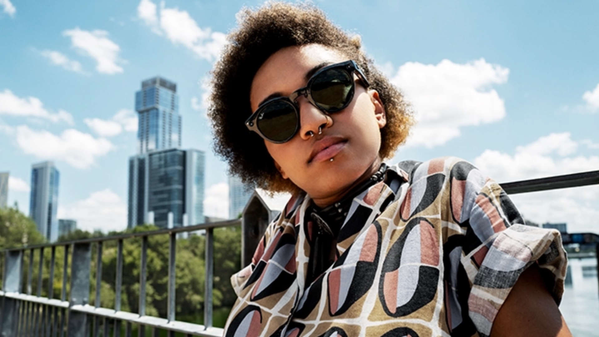 MIND BLOWING: Facebook announces Ray-Ban Stories smart glasses