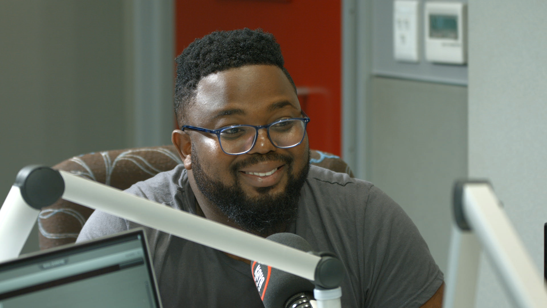 Get to know Dj & Producer, CocoSA on My Top 10 at 10 with T Bose - KAYA 959