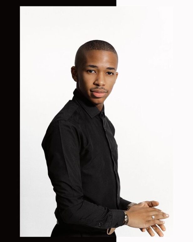 Lasizwe dedicates Forbes 30 Under 30 award to his late parents - KAYA 959