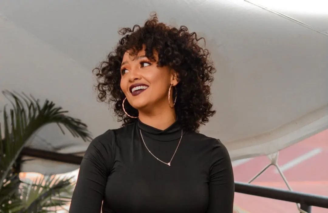 Jo-Anne Reyneke issues a statement on "insensitive video" - KAYA 959