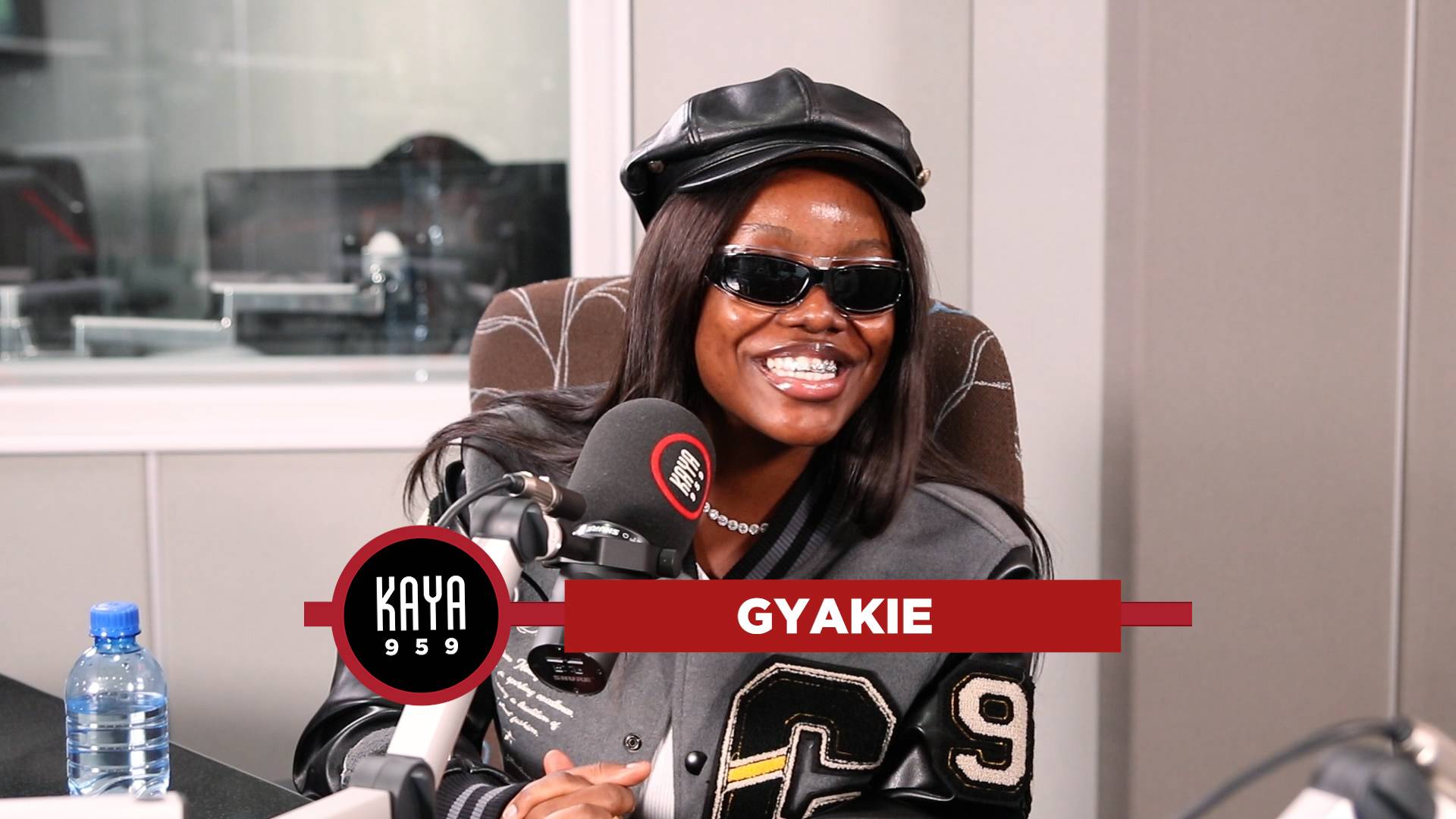 Gyakie shares "Something" from Her Diary