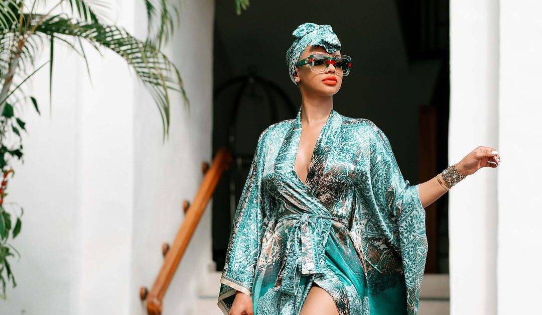 Mihlali Ndamase opens up about her new lover: I'm madly in love - KAYA 959