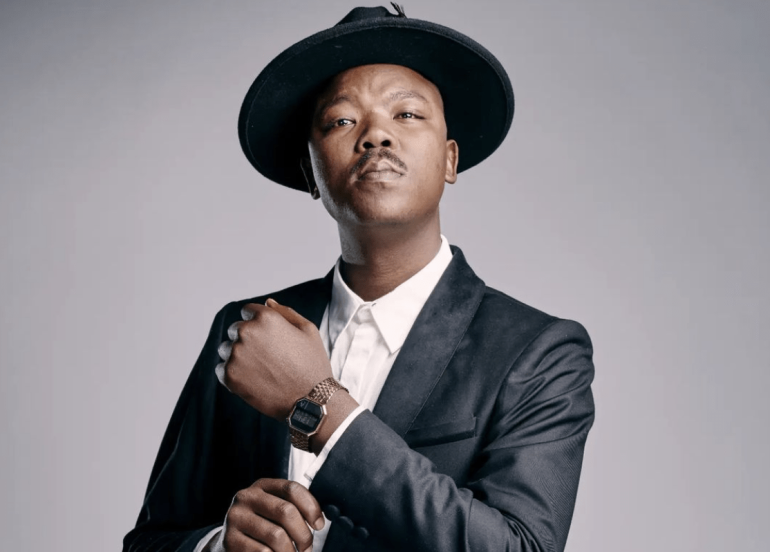 Mongezi "Tall a$$ Mo" Mahlangu makes a comeback to comedy after 3 years ...