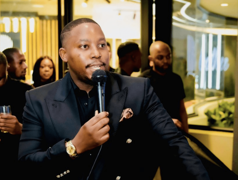 Bathu CEO Theo Baloyi opens the 34th store at the Diamond Walk in Sandton