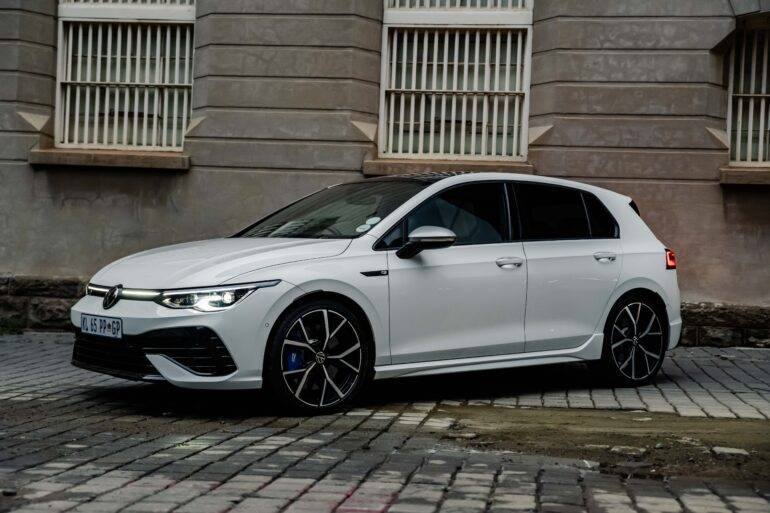 The New Golf 8 R now available in SA - KAYA 959