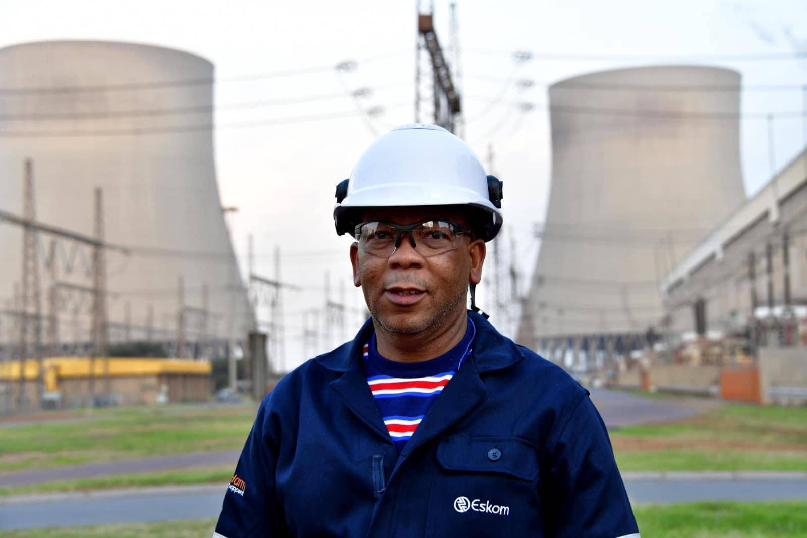 Ramaphosa signs a proclamation that transfers executive powers to ...