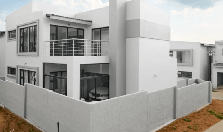 R4K a night at Makhadzi's new Bed & Breakfast in Fourways