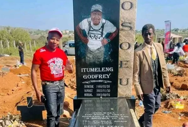 Vusi Ma R5's family restores his gravesite