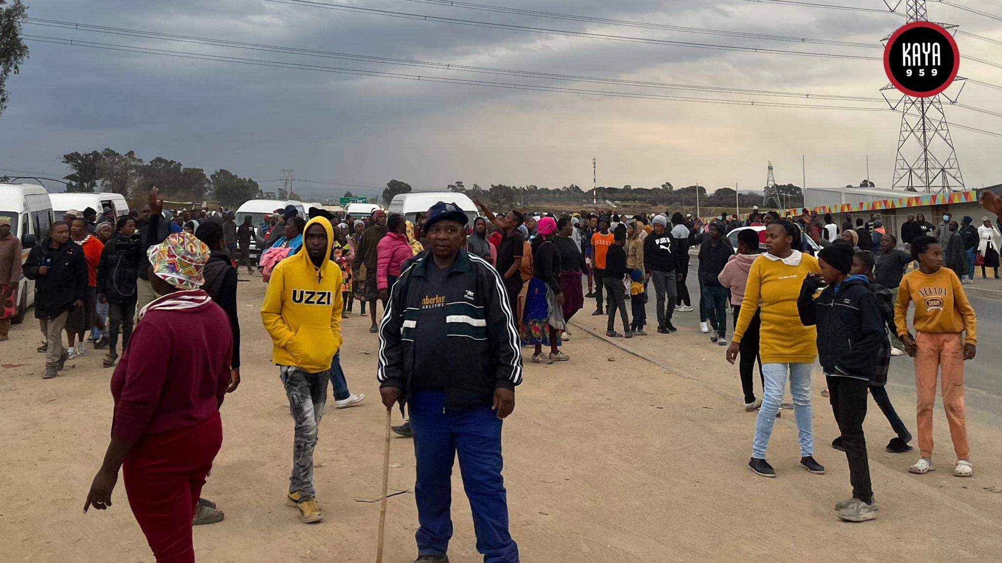Diepsloot protests continue after arrests of two community leaders