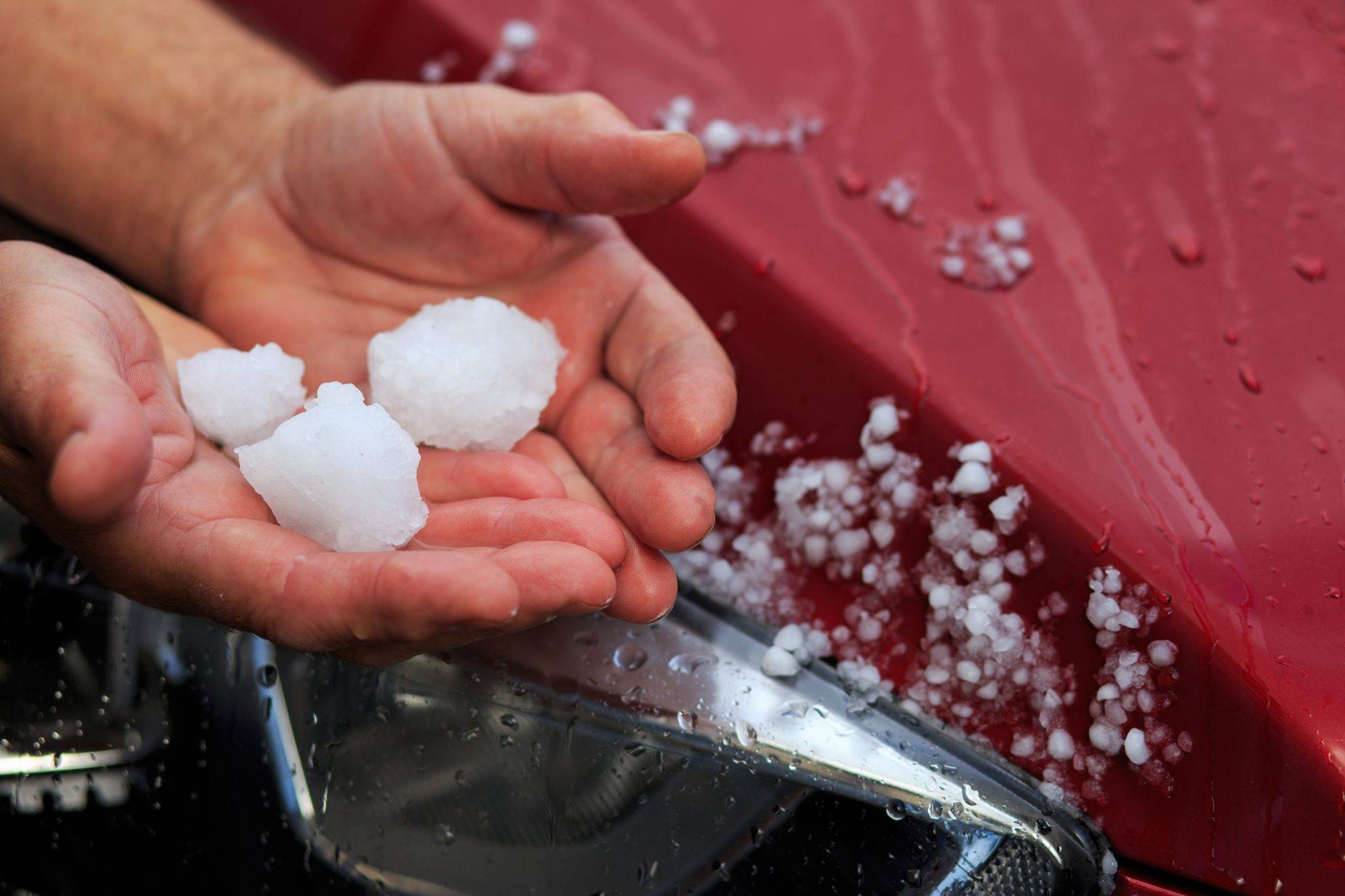 Hailstorm causes damage and wreaks havoc in Gauteng