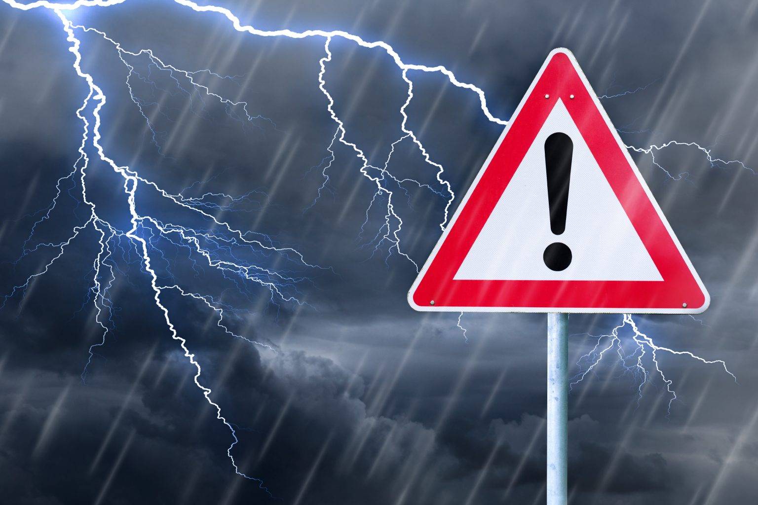 Severe weather warning for disruptive rain and flooding