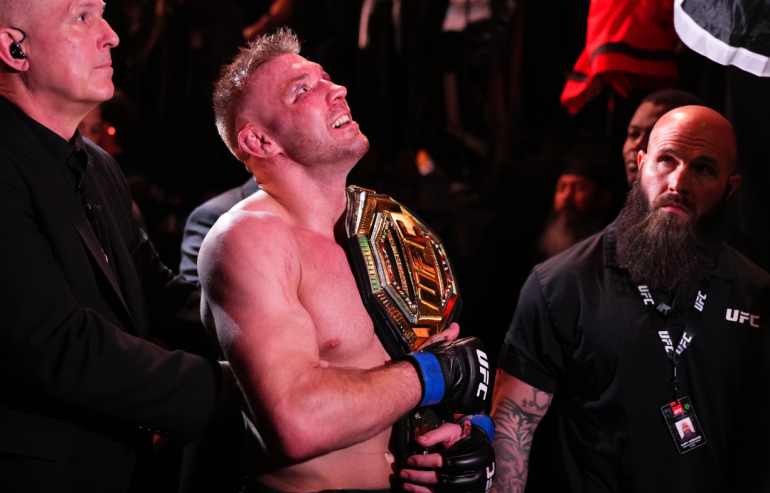 Dricus du Plessis becomes first South African to win the UFC title