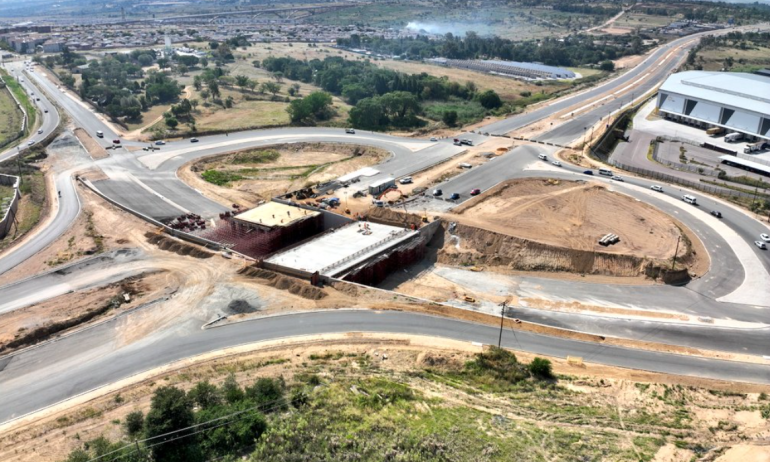 Winnie Mandela Drive connecting the N1 and N14 highways has been reopened