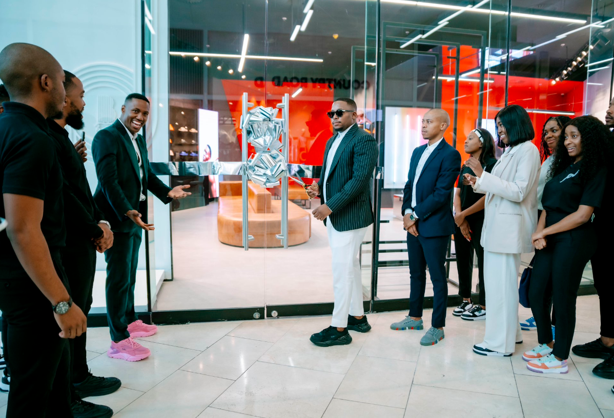 Bathu celebrates the opening of store number 34 at Mall of Africa