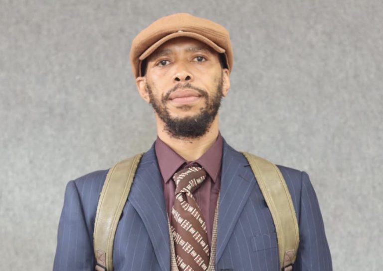 Mothusi Magano leads SABC1’s powerful new educational drama Higher Grade