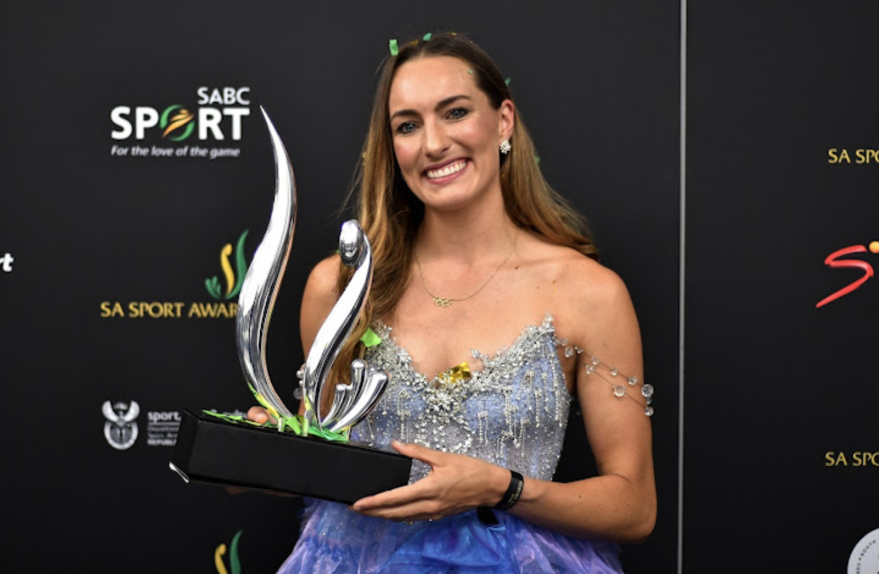 Zuko Mdunyelwa signs for Mamelodi Sundowns