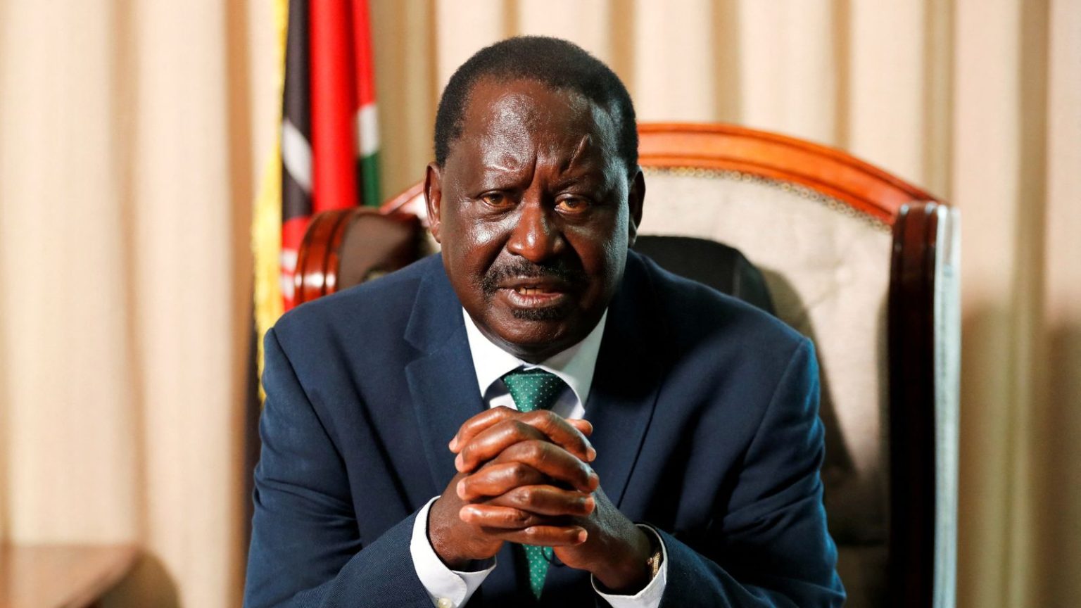 Thousands of Kenyans receive body of former Prime Minister Raila Odinga ...