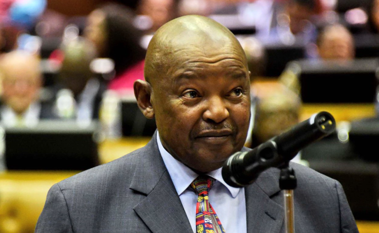 Political leaders and family gather in Bloemfontein to bid farewell to ...